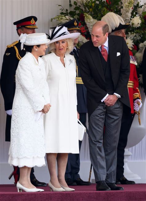 Empress Masako Wears Stunning Imperial Chrysanthemum Tiara To State Banquet