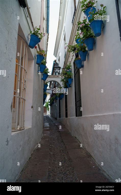 Narrow Path Between Two Buildings Stock Photo Alamy