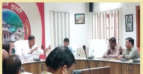 अशोक गहलोत सरकार के मंत्री ने दी Dfo को धमकी कहा एक ही दिन में पूरी