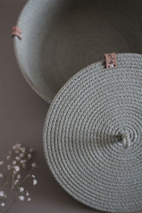 Круглая корзина с крышкой ручной работы из хлопка фисташкового цвета в ...