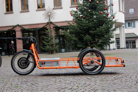 Carla Cargo Trailer Gives Your Bike Or Body Serious Electric Muscle