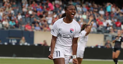 San Diego Wave Fcs Jaedyn Shaw Draws Rave Reviews After Debut To