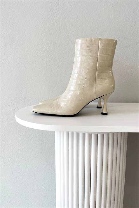 Hael And Jax Mimi Boot Vanilla Croc Fifi And Annie Boutique