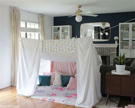 How To Build The Best Blanket Fort Bedroom Fort Living Room Fort