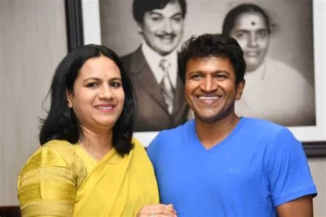 Ashwini Puneeth Rajkumar Launches 5th Store Of Amingads Vijaya