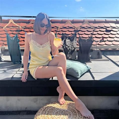 Zita Gorog Feet