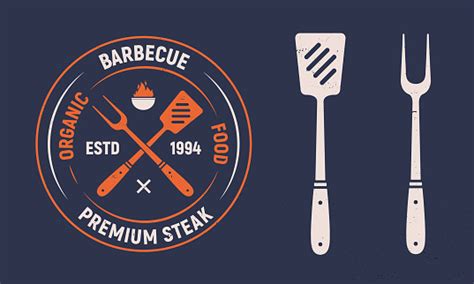 燒烤復古標誌bbq 燒烤和牛排屋會徽與斯帕圖拉和烤叉子燒烤徽標範本向量例證向量圖形及更多叉圖片 叉 燒烤爐 燒烤 Istock