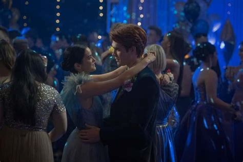 Riverdale Season 5 Premiere Will Jughead And Betty Break Up Fans