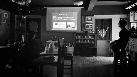 我待在大陸深圳六年 開了手作咖啡工作室 也上了深圳電視台 想想自己也火過 但朋友跟情人的背叛又遇到疫情 我決定結束然後一無所有的