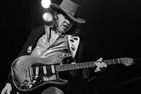 Langer Show Notes Thurs 8 27 Stevie Ray Vaughan Died 30 Years Ago