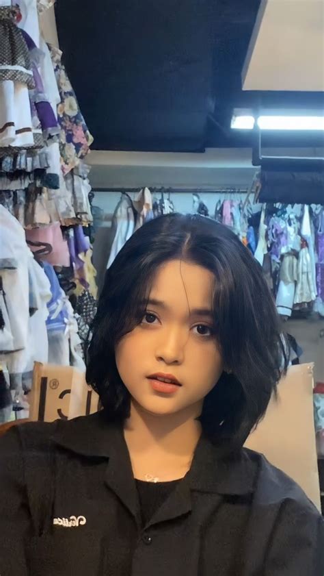 Adel Jkt48 Orang Cantik Gaya Rambut Cantik Gadis Emo