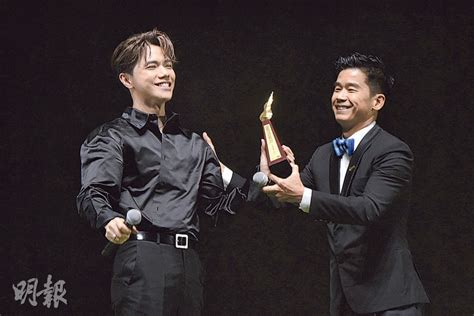 陳蕾叱咤大贏家 軒公奪「最愛男歌手」 林家謙冧莊男金 姜濤第四年摘「最喜愛歌曲」 20240102 Showbiz 明報 Our