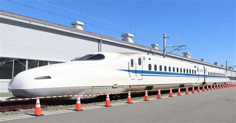 小田急沿線住み鉄道ファン日記 【予想外の珍しい展開】東海旅客鉄道n700系2000番台 N700a 幹トウx31編成の中間車1両が陸送される