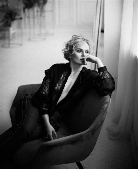 Pin By Julie Dougherty On Whatever Portrait Photography Women