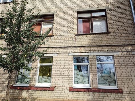 Як виглядає лікарня в Золочеві на Харківщині після 8 обстрілів ФОТОРЕПОРТАЖ Читайте на Ukr Net