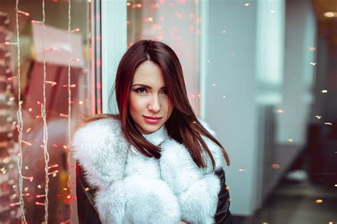 Wallpaper Women Portrait Fur Depth Of Field 2000x1333 Motta123