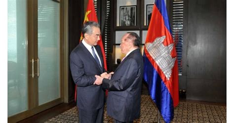 Радио Китай Уан И се срещна с представители на камбоджанското правителство R Segabgforum