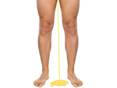 Woman Peeing By Noelbutler2578 On Deviantart