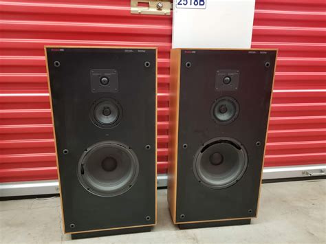 Speakerholic: Boston Acoustics A150 Speakers