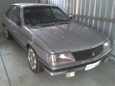Vh Holden Commodore Sle V Holden Shannons Club