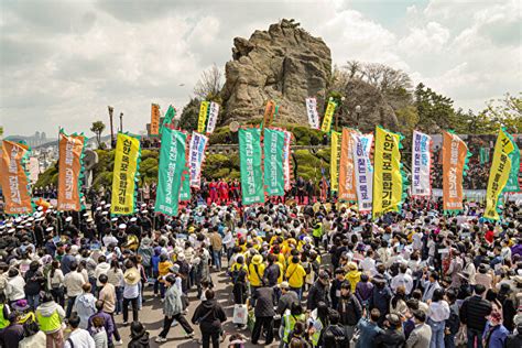 목포시 ‘유달산 봄축제 성황리에 마무리