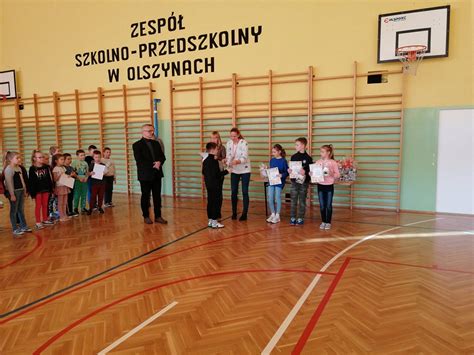 APEL WYNIKI KONKURSU NAJPIĘKNIEJSZA ŚWIĄTECZNA BOMBKA Zespół Szkolno Przedszkolny w Olszynach
