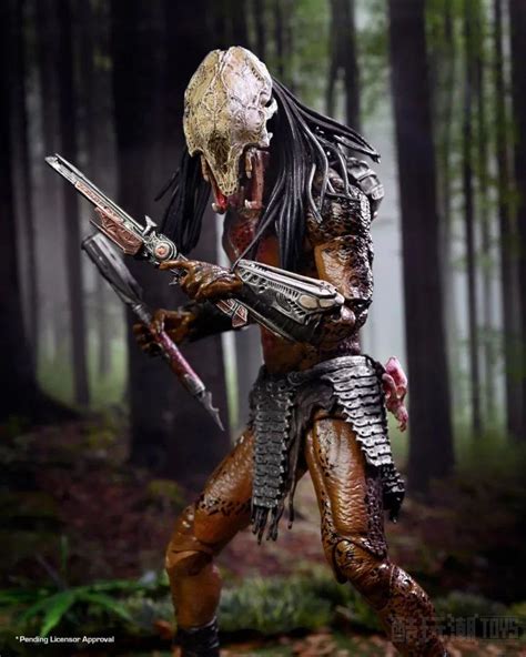 NECA铁血战士兽猎者野性铁血战士Feral Predator7 吋可动人偶 招牌兽骨面罩再现 酷玩潮CHAO