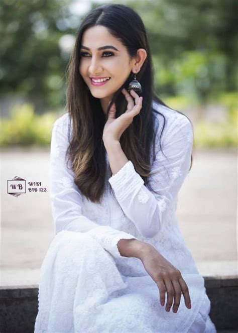 Pooja Verma Wiki Bio Age Figure Size Height Affair Hd Images Wallpapers