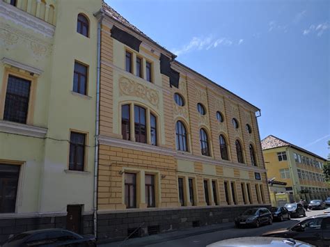 opinii despre Liceul Tehnologic Aiud Școală