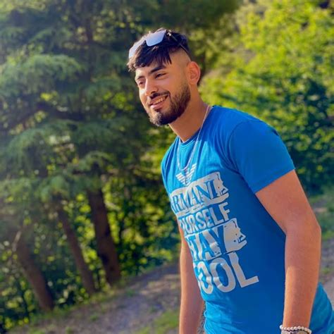 Chakib Bouzertini Chakibbouzertini • Threads Say More