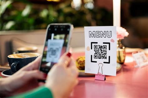 How To Use Qr Code Menus To Improve Restaurant Service Clover Blog