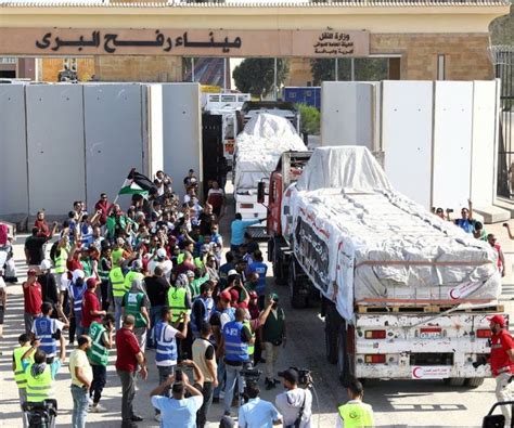 Primeros Camiones De Ayuda Humanitaria Llegan A Gaza Desde El Inicio De