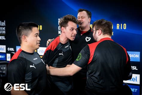 Mouz Estreia Com Vitória Em Cima Da Outsiders No Iem Rio Major 2022