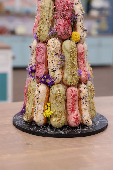 Pièce Montée Déclairs Podle Kristýny — Peče Celá Země — Česká Televize