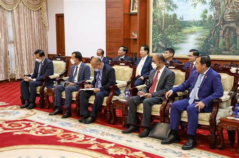 សម្តេចអគ្គមហាពញាចក្រី ហេង សំរិន