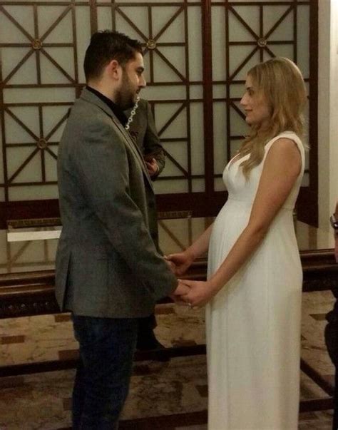 Θησέας Ιωάννου Αναστασία Θεοδοσίου Παντρεύτηκαν με πολιτικό γάμο