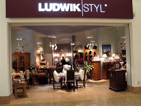 Ludwik Styl Meble W Stylistyce Xvi I Xvii Wieku Z Litego Drewna