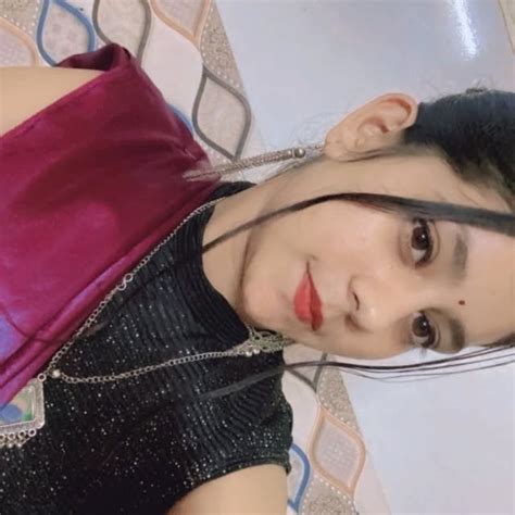 Isha Thakur Thakurisha884 • Threads Say More