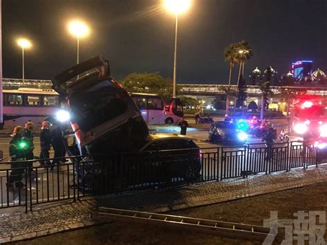 有片！友誼大馬路嚴重車禍涉及8名傷者 肇事私家車司機涉嫌醉酒駕駛 澳門力報官網
