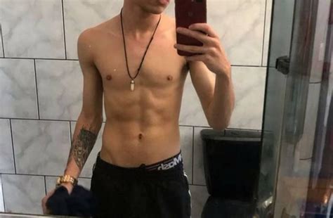 Jóvenes Gay De 18 A 30 Años Quevedo Valencia Ecuador