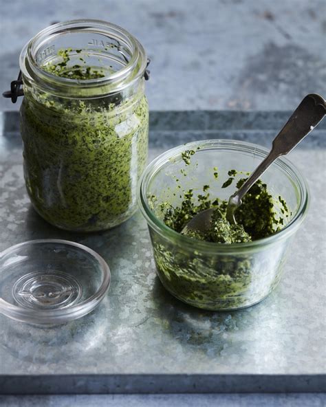 Bucatini With Creamy Kale Pesto — Food Between Friends