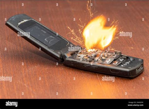 Fire Of An Old Mobile Phone Battery Oxidation The Cause Of The Fire