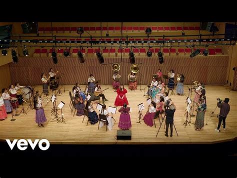 Mon Laferte Y Mujeres Del Viento Florido Darán Concierto En Bellas Artes