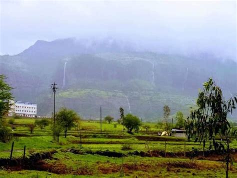 Unseasonal Rain Possibility In Nashik Jalgaon Ahmednagar Nandurbar