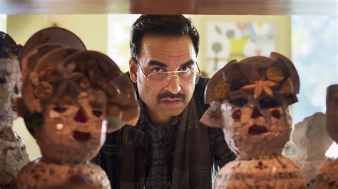 Murder Mubarak 2024 Movie On Netflix Review Hercule Poirot In India