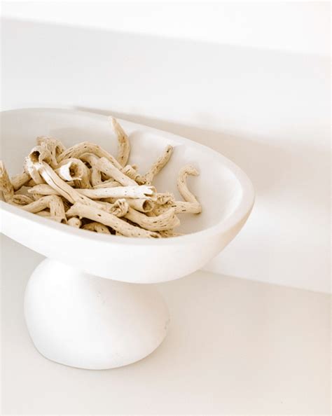 Shelfie Styling Stylemeghd Shelf Styling Tips
