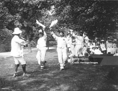 Bampton Morris Dancers Oxfordshire Whit Monday 5 June 1911 News Photo Getty Images