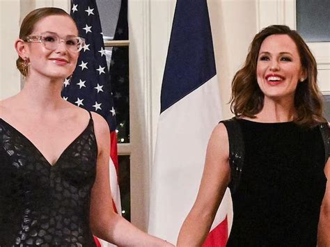 Jennifer Garner Reacts As Daughter Violet Hints At College Plans