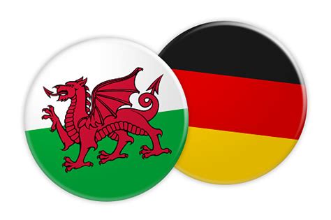 뉴스 개념 웨일즈 플래그에 독일 플래그 단추 백색 배경에 3d 그림 3차원 형태에 대한 스톡 벡터 아트 및 기타 이미지 3차원 형태 International Match