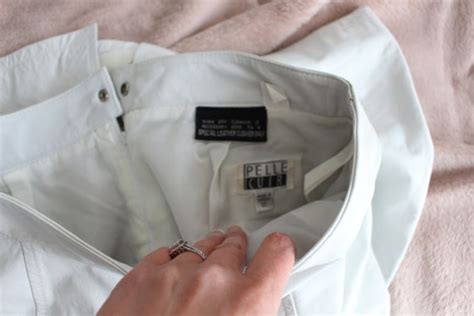 Vintage White Leather Pencil Skirtsize Mediumretro Gem